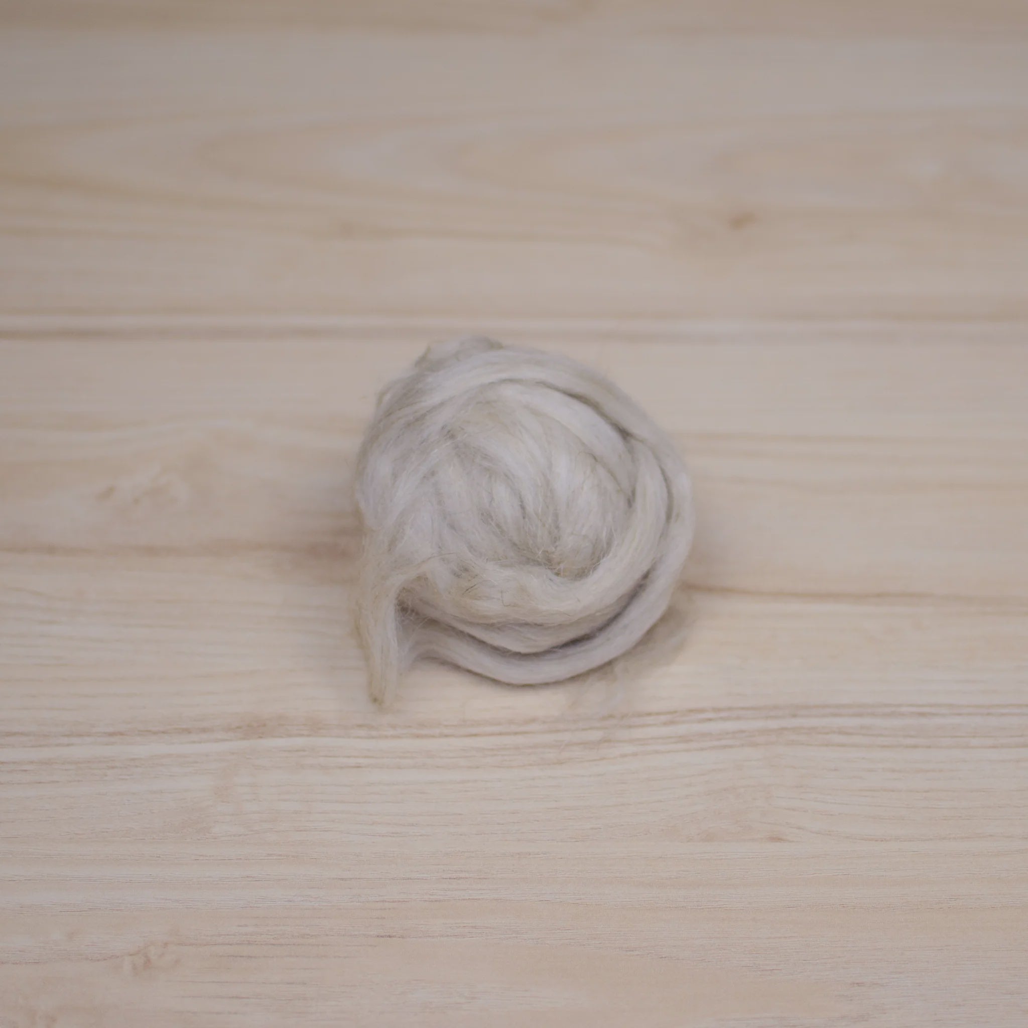 DM Fibers Wool/Flax Combed Top – Spun