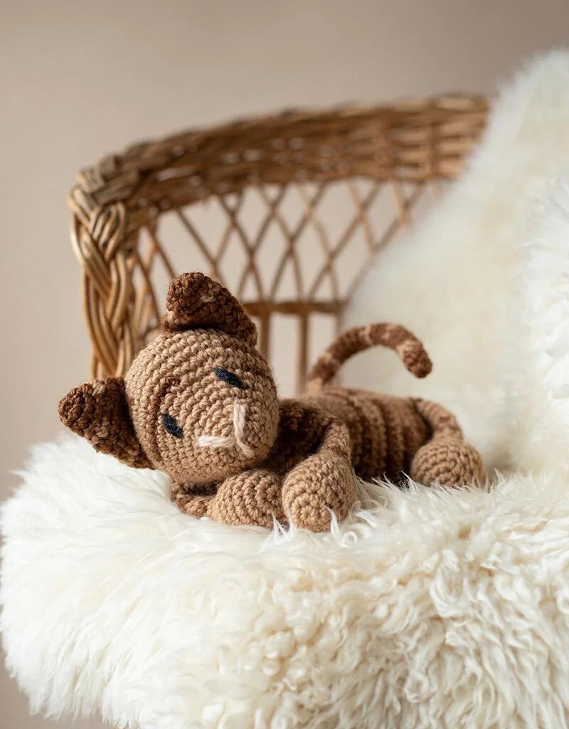 Lulu the Red Tabby (Toft Crochet Kit) – Spun