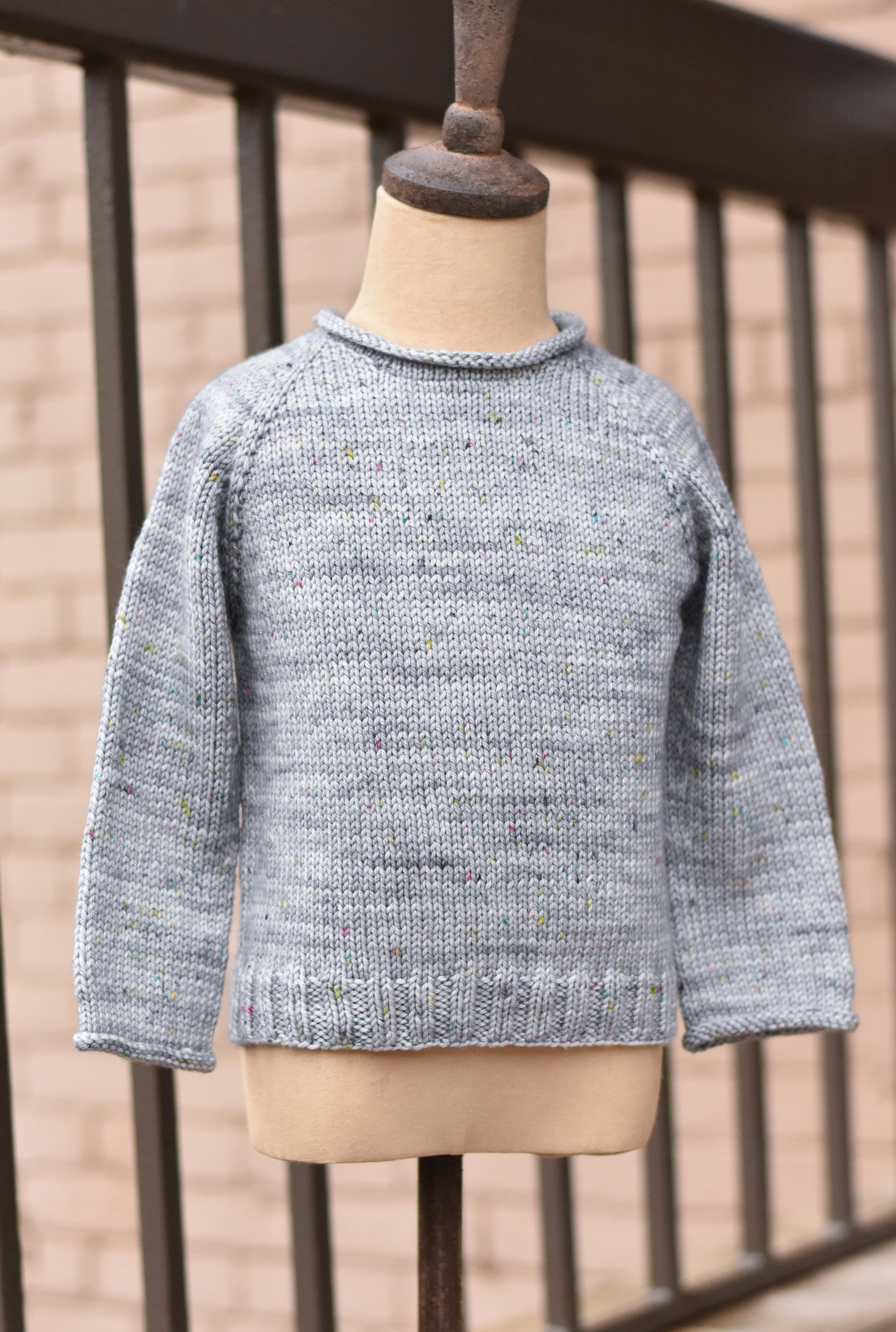 Child's Top Down Roll Raglan Kit (Emma's Yarn Washable Worsted Wool) – Spun